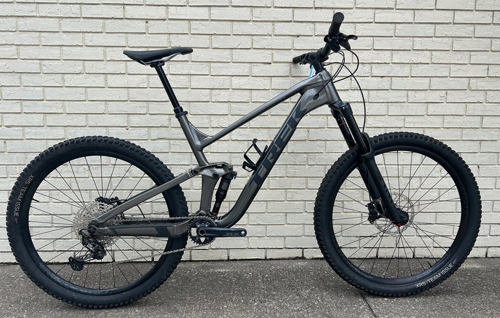 DEMO - 2025 Trek Slash 7 Gen 5 - XL – Cahaba Cycles